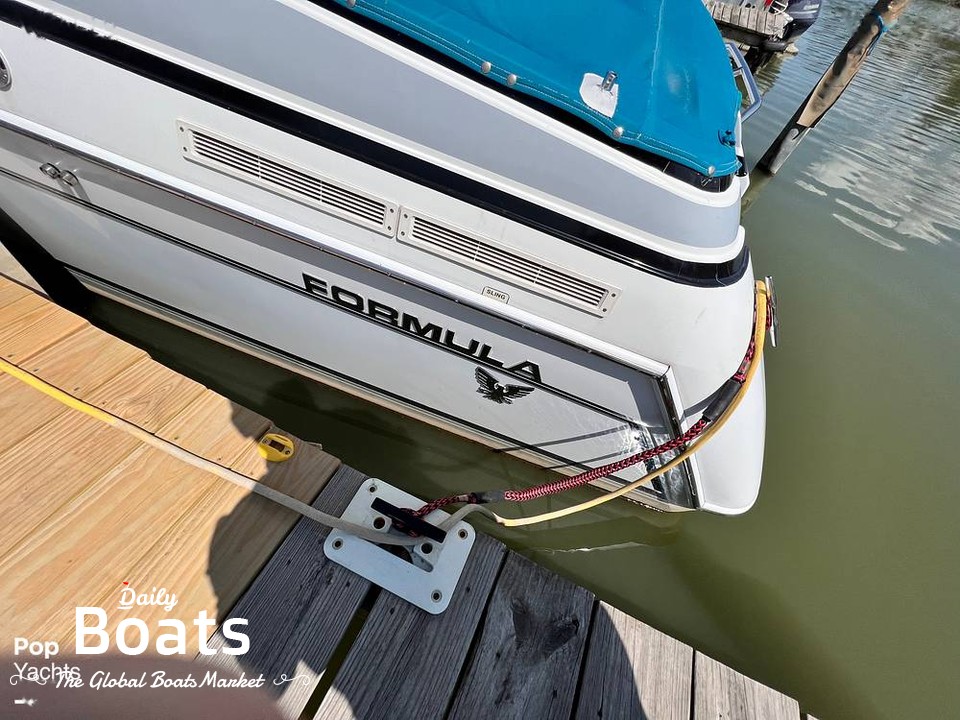 1994 Formula Boats 27 Pc for sale. View price, photos and Buy 1994 ...