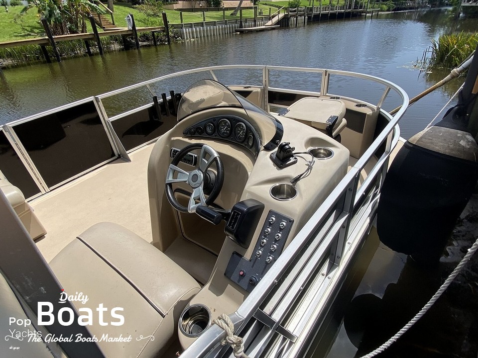 Bentley 200 Fish for sale. View price, photos and Buy Bentley 200 Fish ...