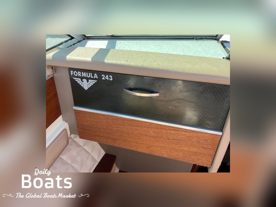 Formula Boats Thunderbird 20 Gl for sale. View price, photos and Buy ...