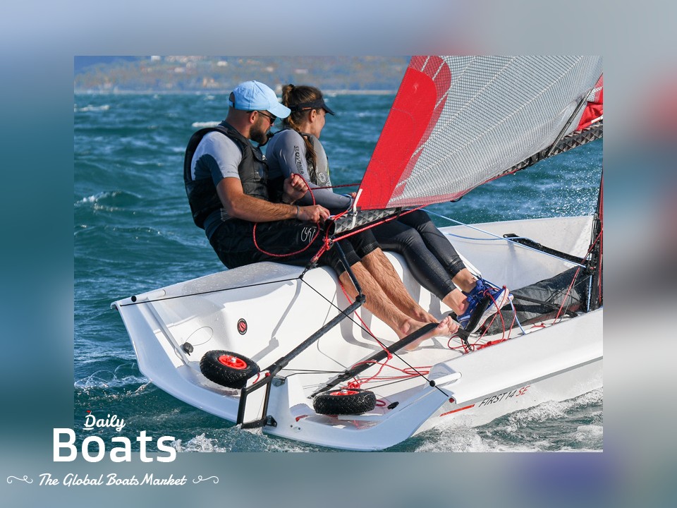 Bénéteau First 14 Se Seascape Edition - Sofort for sale. View price ...