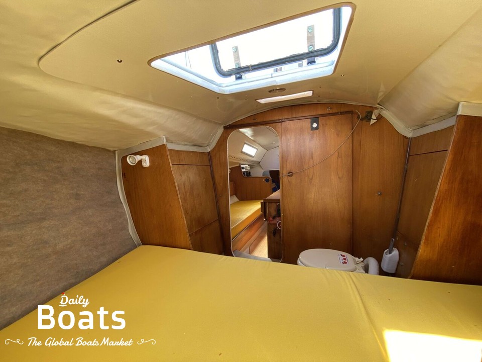 1984 Bénéteau First Class 10 for sale. View price, photos and Buy 1984 ...