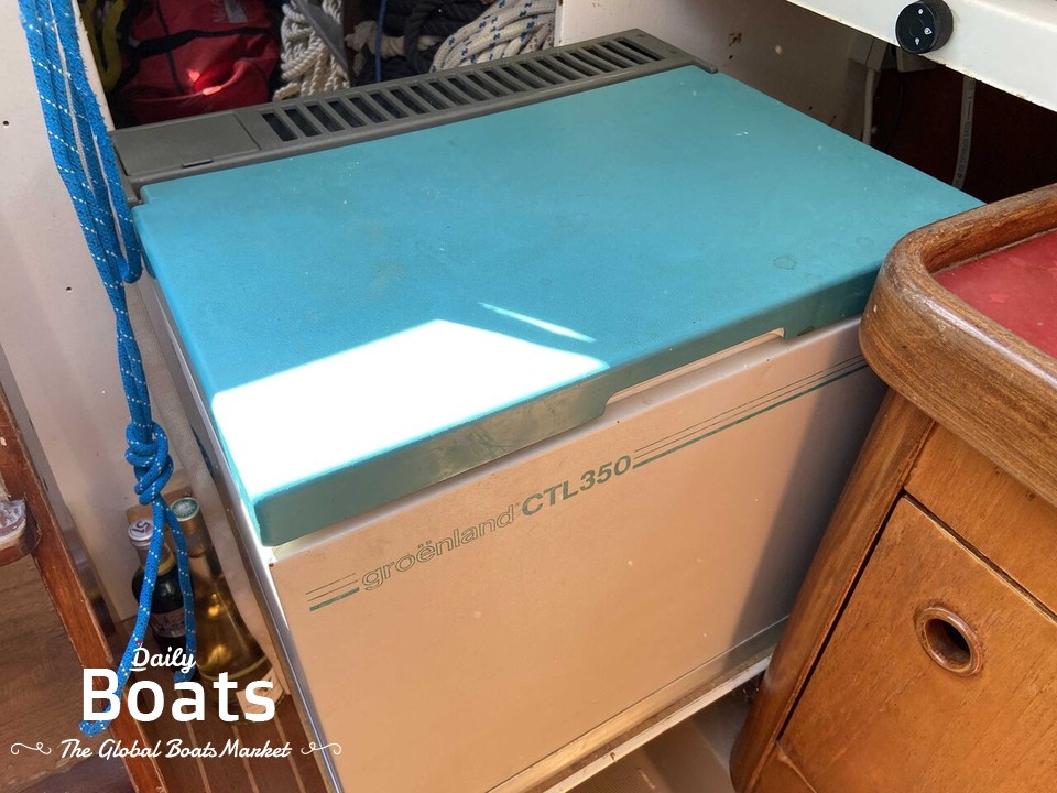 1984 Bénéteau First Class 10 for sale. View price, photos and Buy 1984 ...