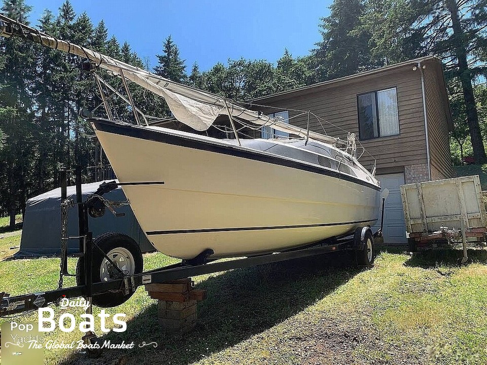 2005 MacGregor M26 for sale. View price, photos and Buy 2005 MacGregor ...