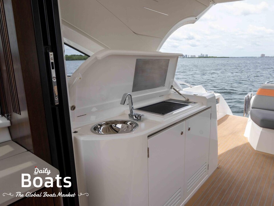 2020 Sunseeker Predator 60 Evo for sale. View price, photos and Buy ...