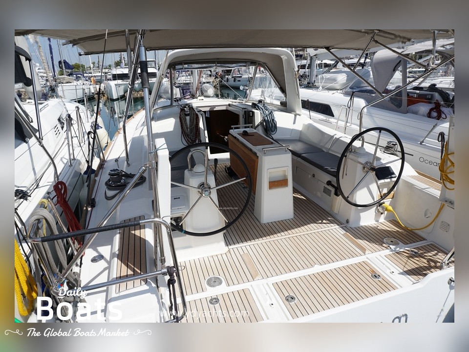 2014 Bénéteau Oceanis 38 Cruiser for sale. View price, photos and Buy ...