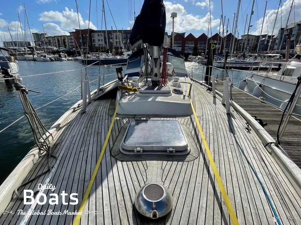 1982 Hallberg-Rassy 352 for sale. View price, photos and Buy 1982 ...