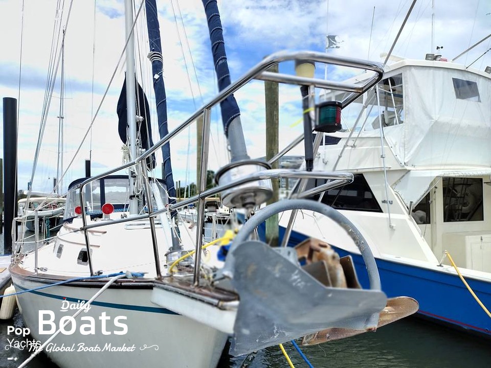 1991 Island Packet 35 for sale. View price, photos and Buy 1991 Island ...