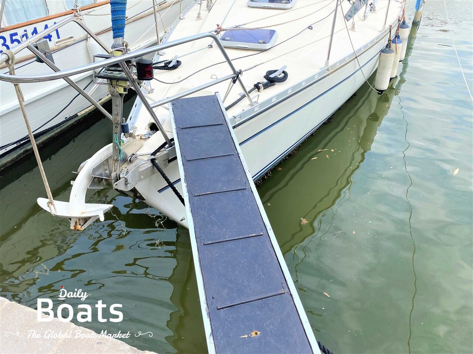 1985 Jeanneau Sun Rise 34 for sale. View price, photos and Buy 1985 ...