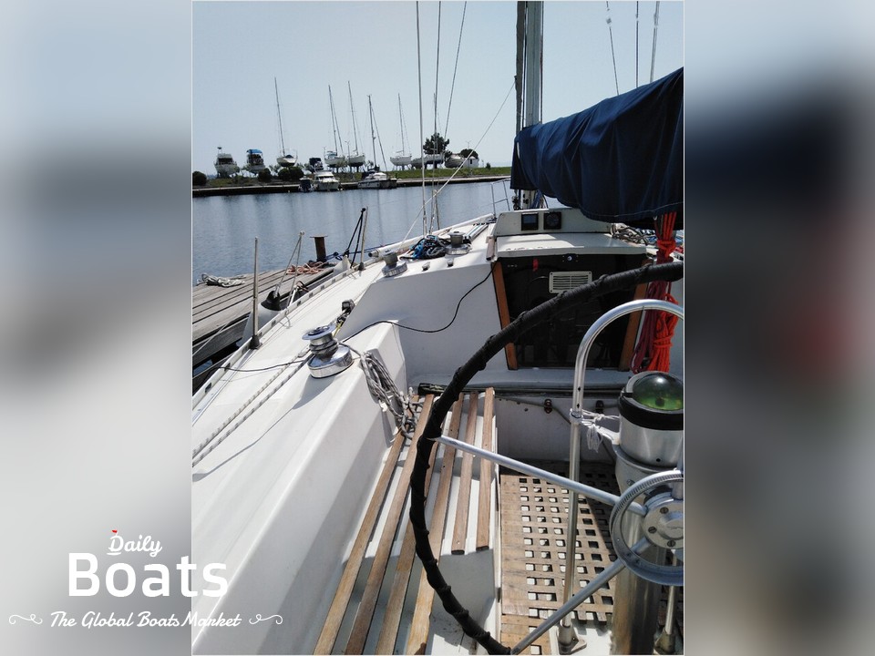 1982 Bénéteau First 35 for sale. View price, photos and Buy 1982 ...