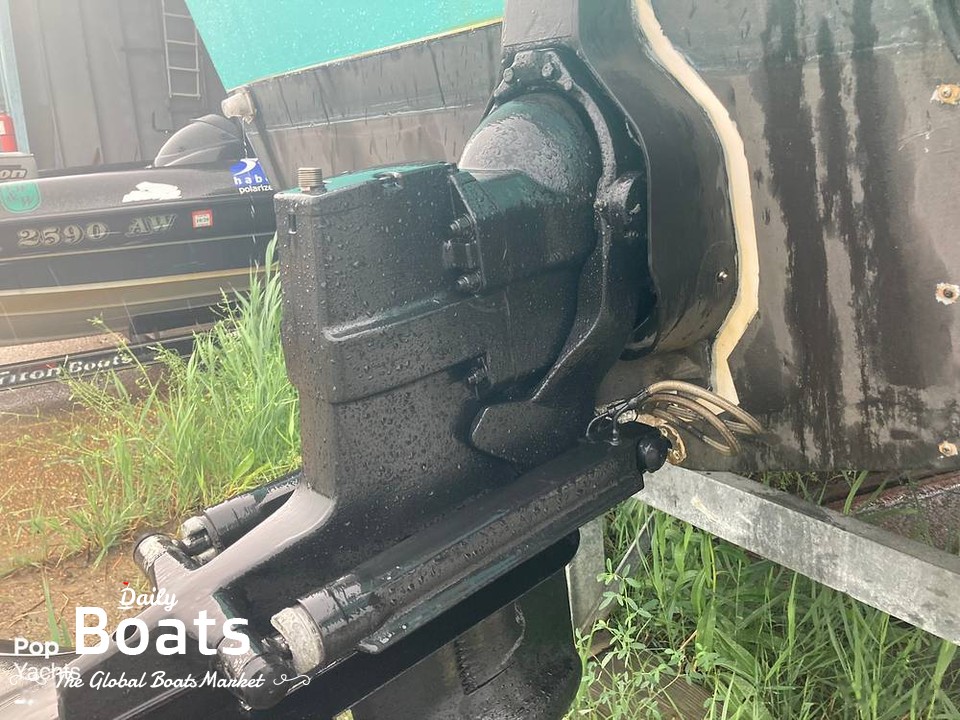 2000 Sea Master 26 for sale. View price, photos and Buy 2000 Sea Master ...