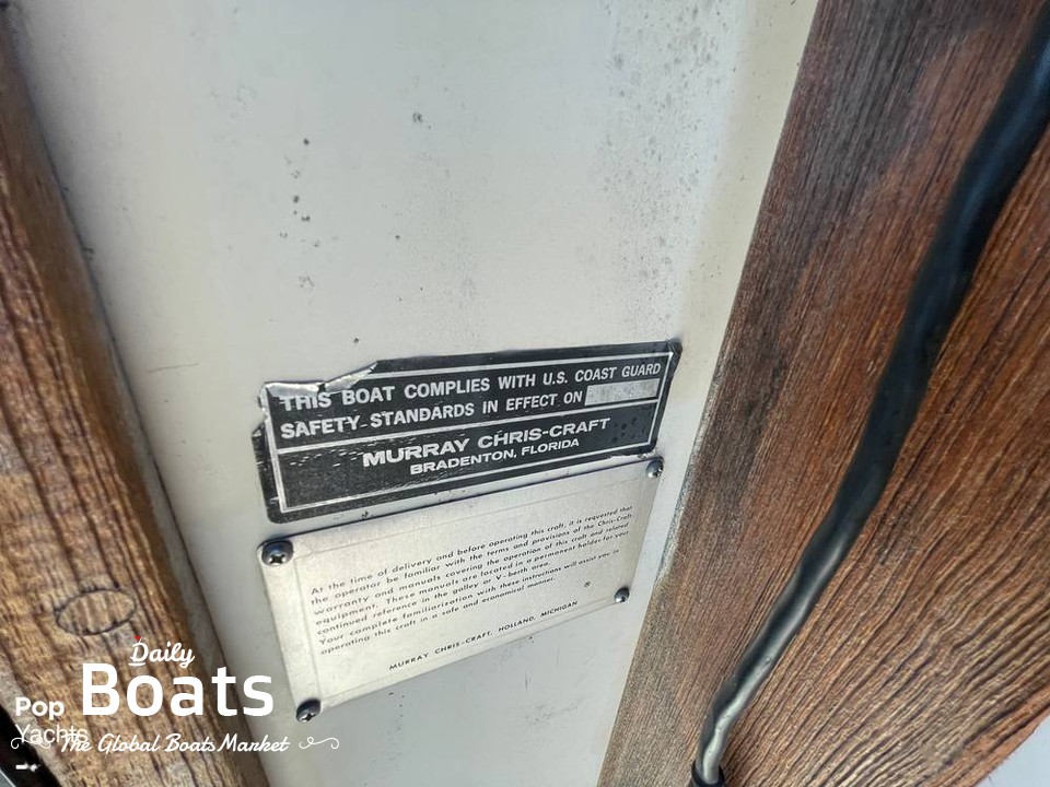 1985 Chris-Craft Commander 282 Sport Fish for sale. View price, photos ...