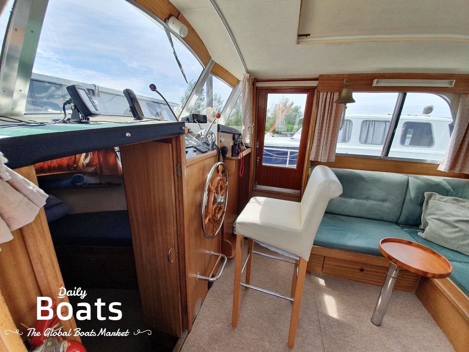 1975 Broom 30 Mkii Cabin Cruiser for sale. View price, photos and Buy ...