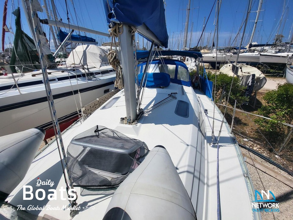 1995 Bénéteau Oceanis 321 for sale. View price, photos and Buy 1995 ...