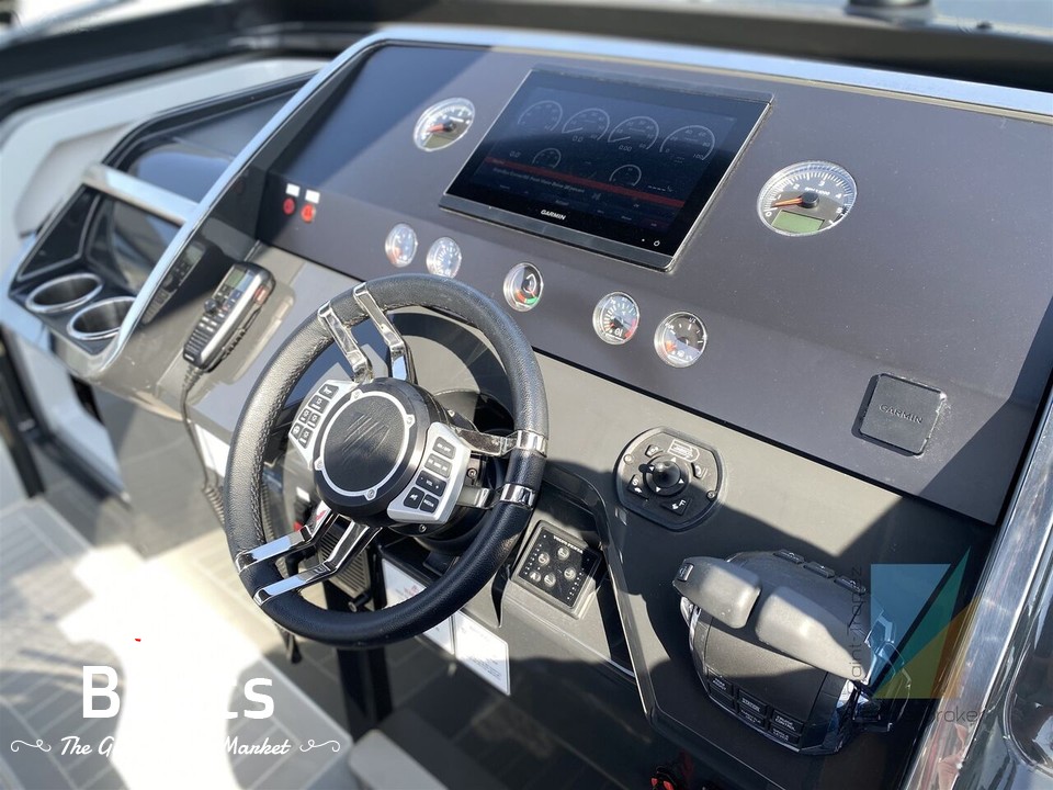 2021 Fairline F-Line 33 for sale. View price, photos and Buy 2021 ...