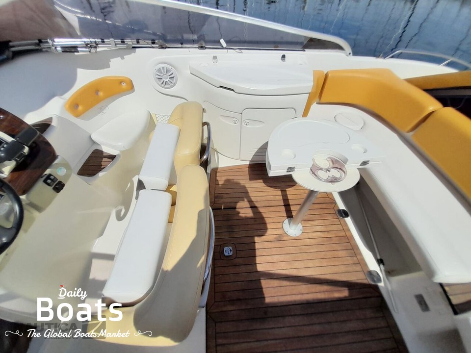 2005 Cranchi Csl 27 for sale. View price, photos and Buy 2005 Cranchi ...