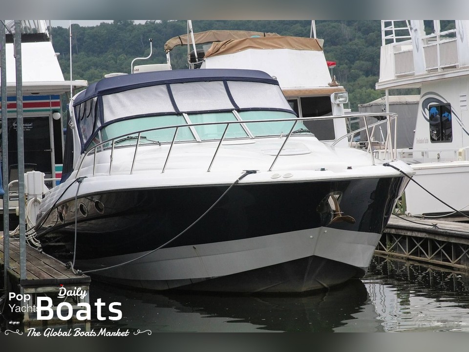 2005 Larson Cabrio 370 for sale. View price, photos and Buy 2005 Larson ...