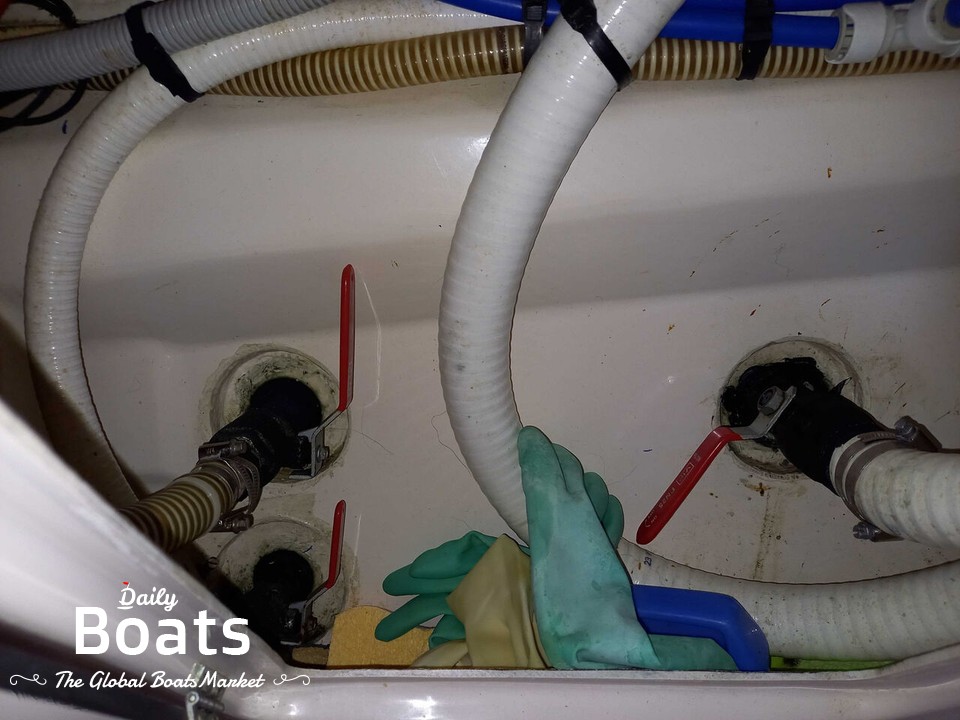 2001 Dufour Gib'Sea 33 for sale. View price, photos and Buy 2001 Dufour ...