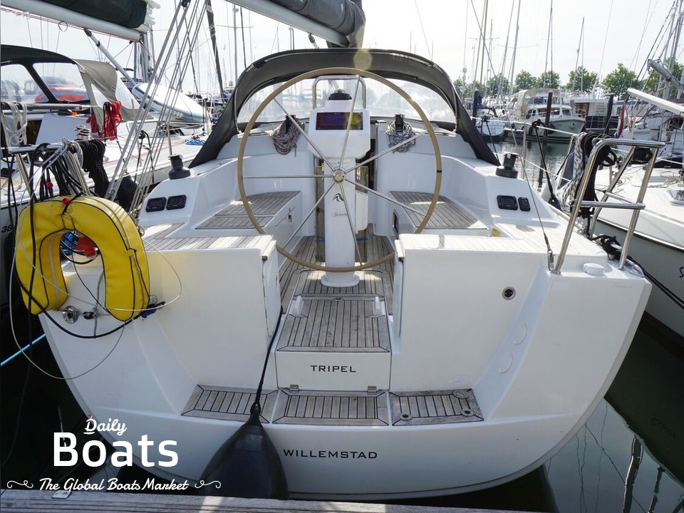 2015 Hanse 325 for sale. View price, photos and Buy 2015 Hanse 325 #336285