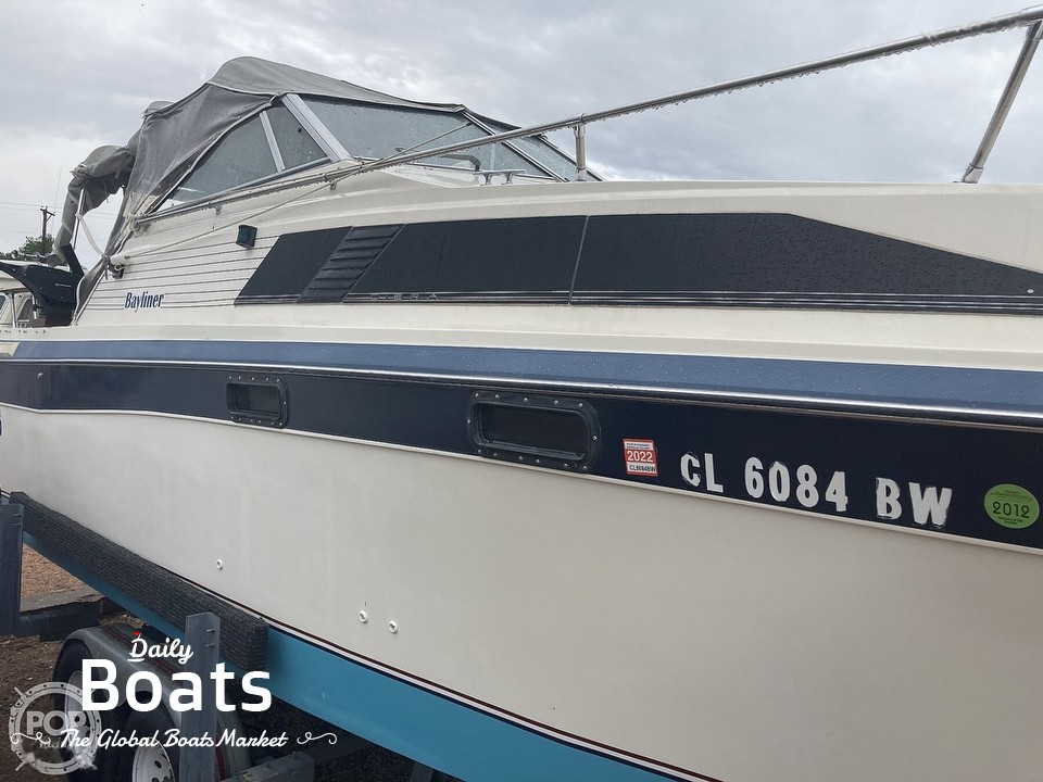 1986 Bayliner 2750 Ciera for sale. View price, photos and Buy 1986 ...