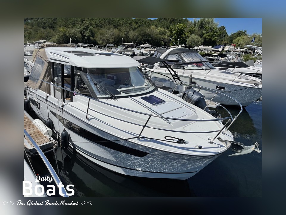 2018 Jeanneau Merry Fisher 895 Offshore for sale. View price, photos ...