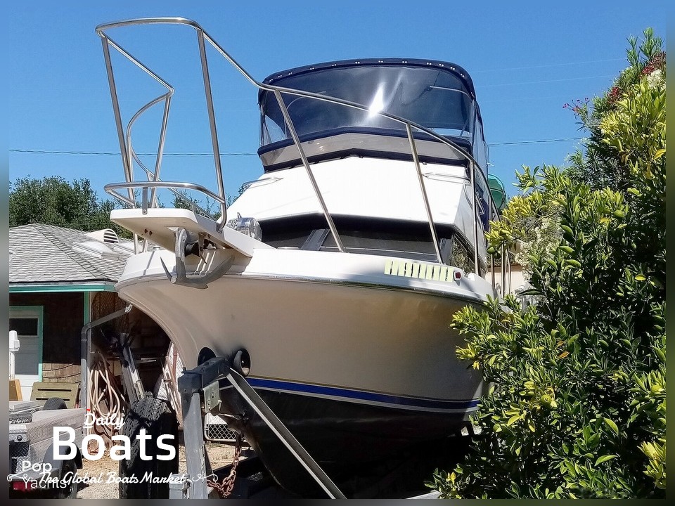 1991 Skipjack Flybridge 262 for sale. View price, photos and Buy 1991 ...