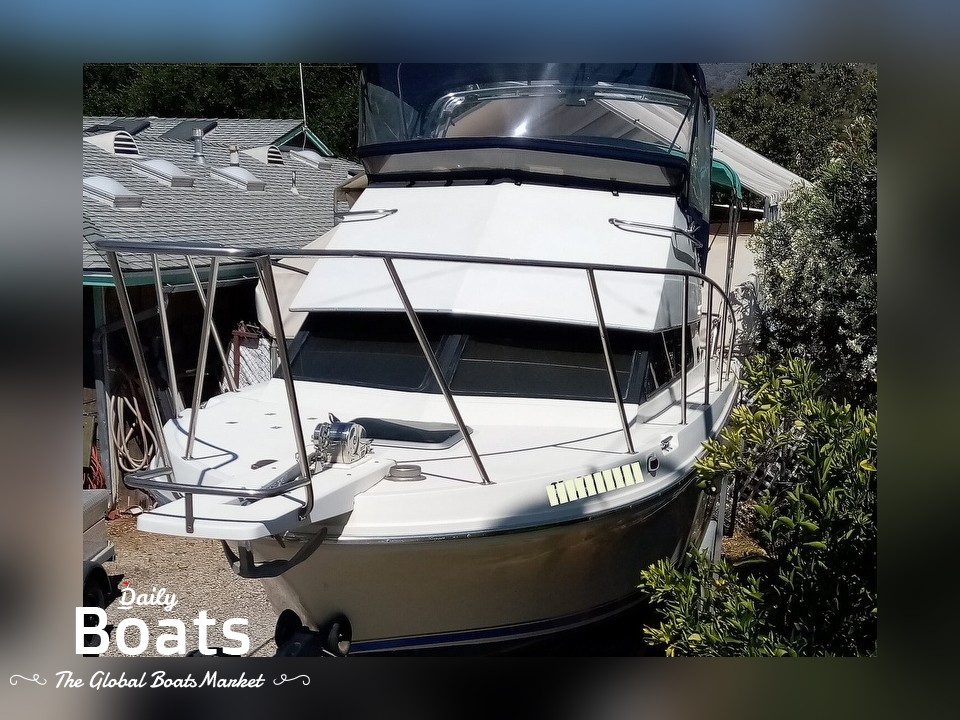 1991 Skipjack Flybridge 262 for sale. View price, photos and Buy 1991 ...