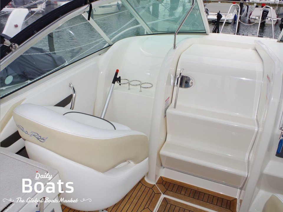 2011 Sea Ray 235 Weekender for sale. View price, photos and Buy 2011 ...