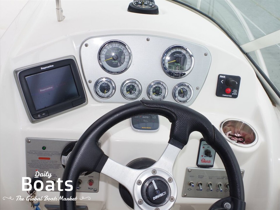 Sea Ray 235 Weekender for sale. View price, photos and Buy Sea Ray 235 ...