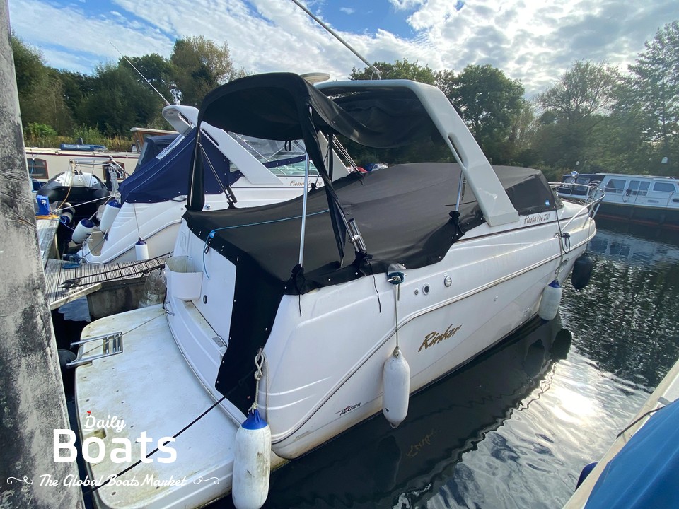 2002 Rinker 270 Fiesta Vee for sale. View price, photos and Buy 2002 ...