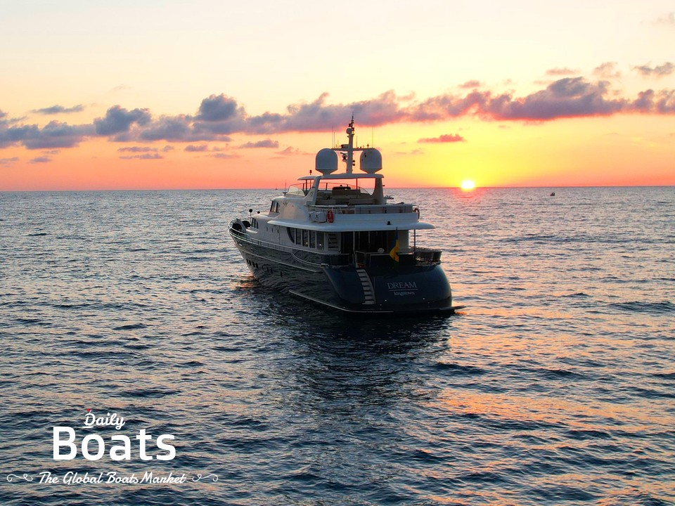 2007 Motor Yacht Cyrus Yachts "Dream" for sale. View price, photos and ...