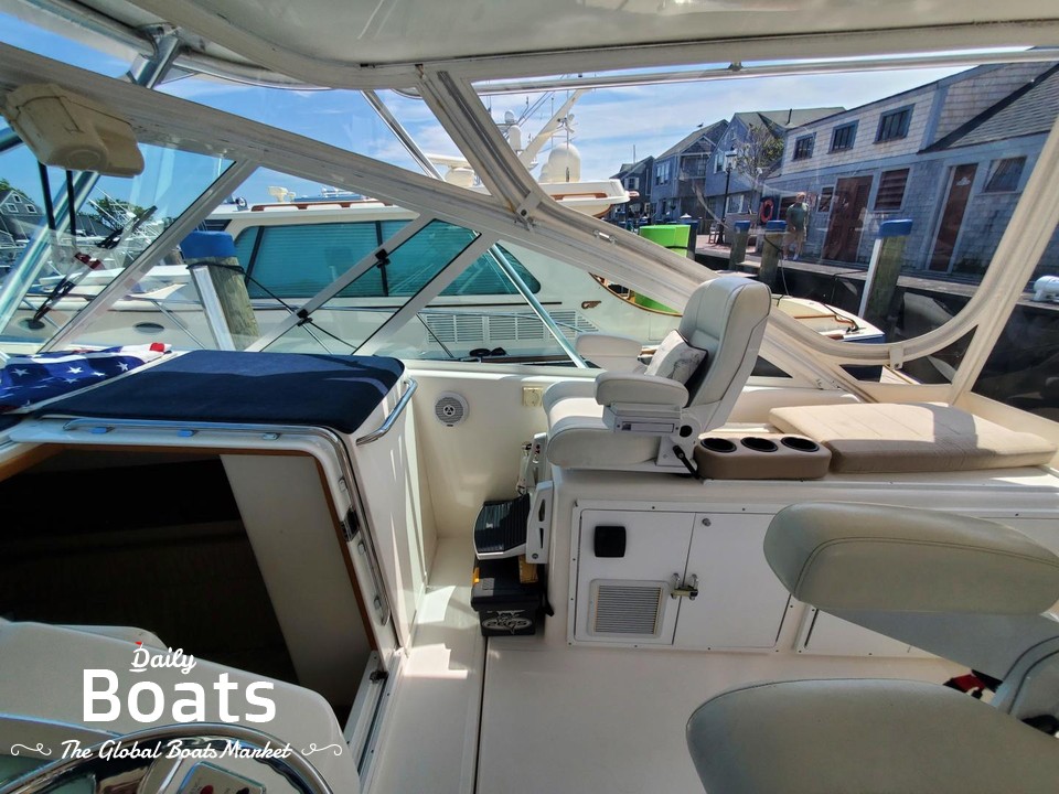 2004 Cabo 40 Express for sale. View price, photos and Buy 2004 Cabo 40 ...