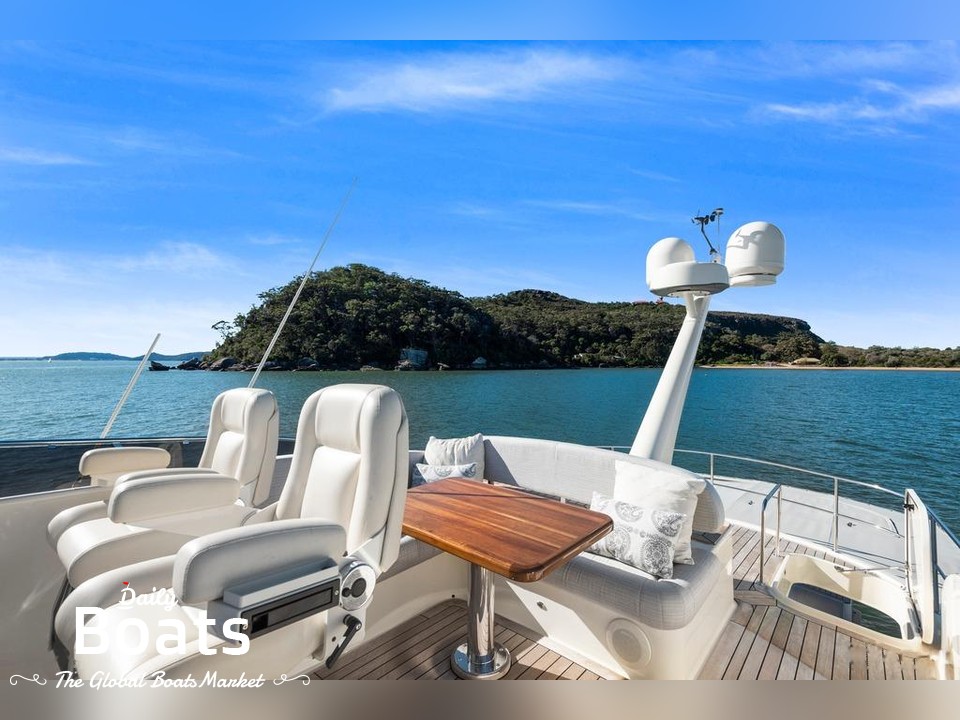 2017 Palm Beach Motor Yachts Pb65 for sale. View price, photos and Buy ...