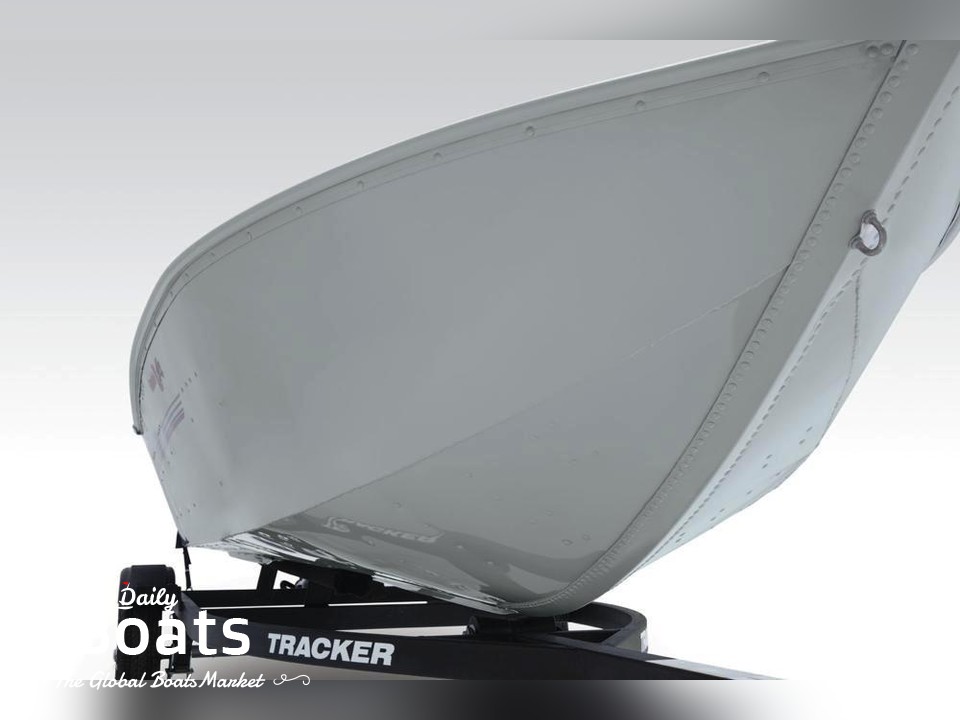 2019 Tracker Guide V-14 Deep V for sale. View price, photos and Buy ...