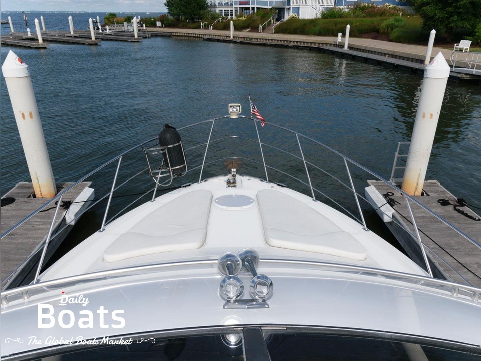 2005 Carver 44 Cockpit Motor Yacht for sale. View price, photos and Buy ...