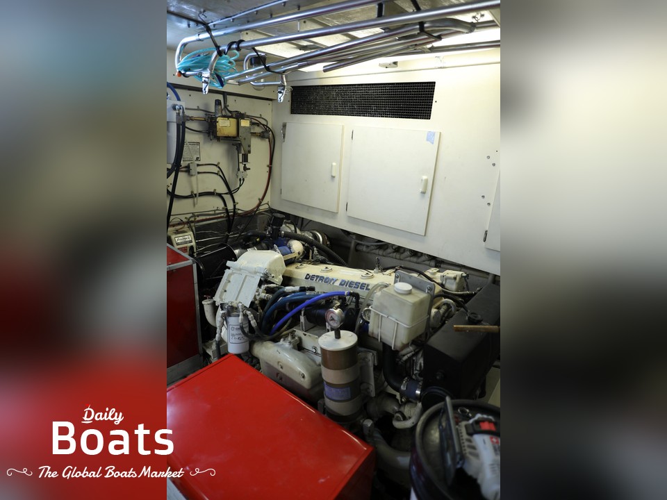 1990 Ocean Yachts Cockpit Motor for sale. View price, photos and Buy ...