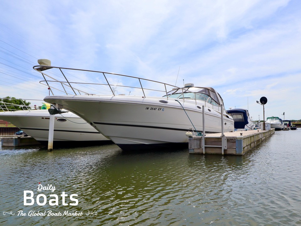 2002 Cruisers Yachts 4270 Express for sale. View price, photos and Buy ...