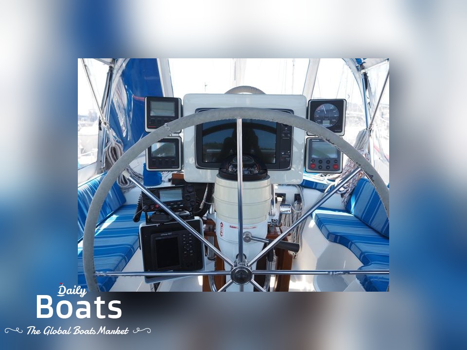 1991 Hunter 42 Passage for sale. View price, photos and Buy 1991 Hunter ...