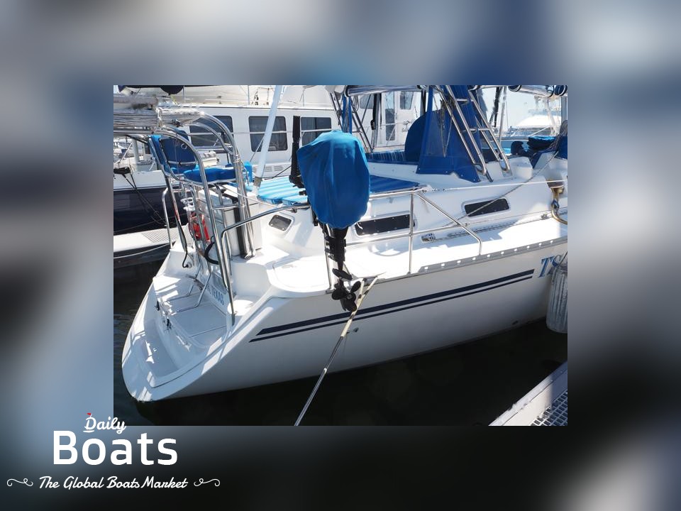 1991 Hunter 42 Passage for sale. View price, photos and Buy 1991 Hunter ...