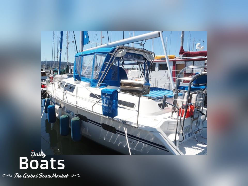 1991 Hunter 42 Passage for sale. View price, photos and Buy 1991 Hunter ...