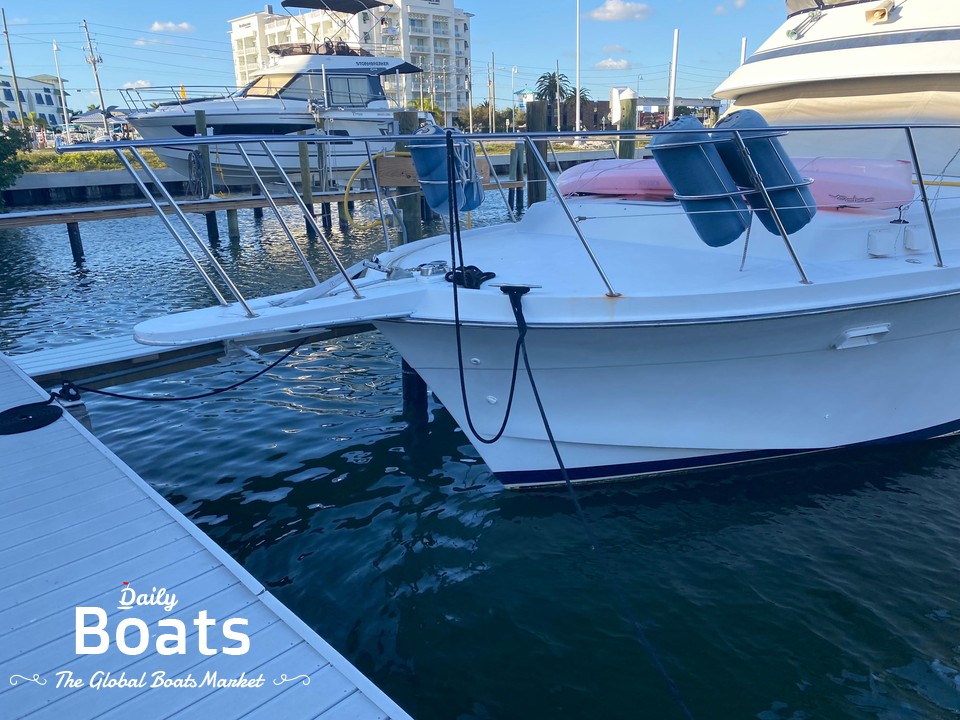 1989 Chris-Craft 427 Catalina for sale. View price, photos and Buy 1989 ...