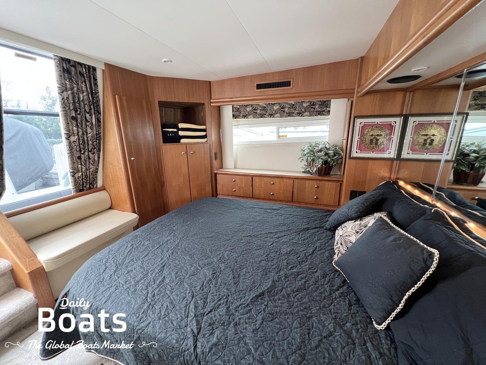 1997 Carver 500 Cockpit Motor Yacht for sale. View price, photos and ...