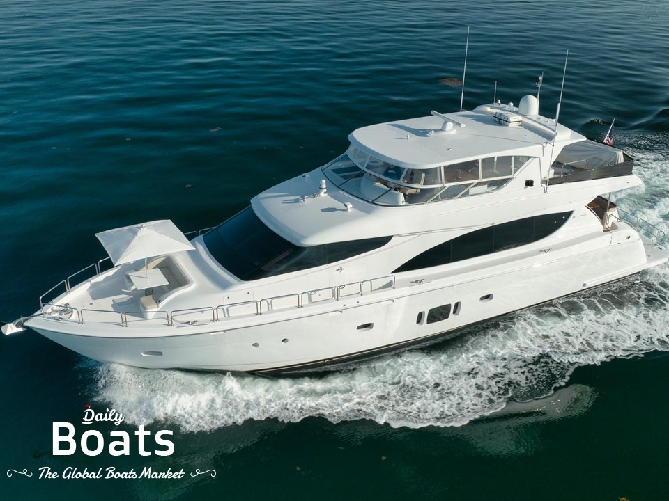 2015 Hatteras 80 Motor Yacht for sale. View price, photos and Buy 2015 ...