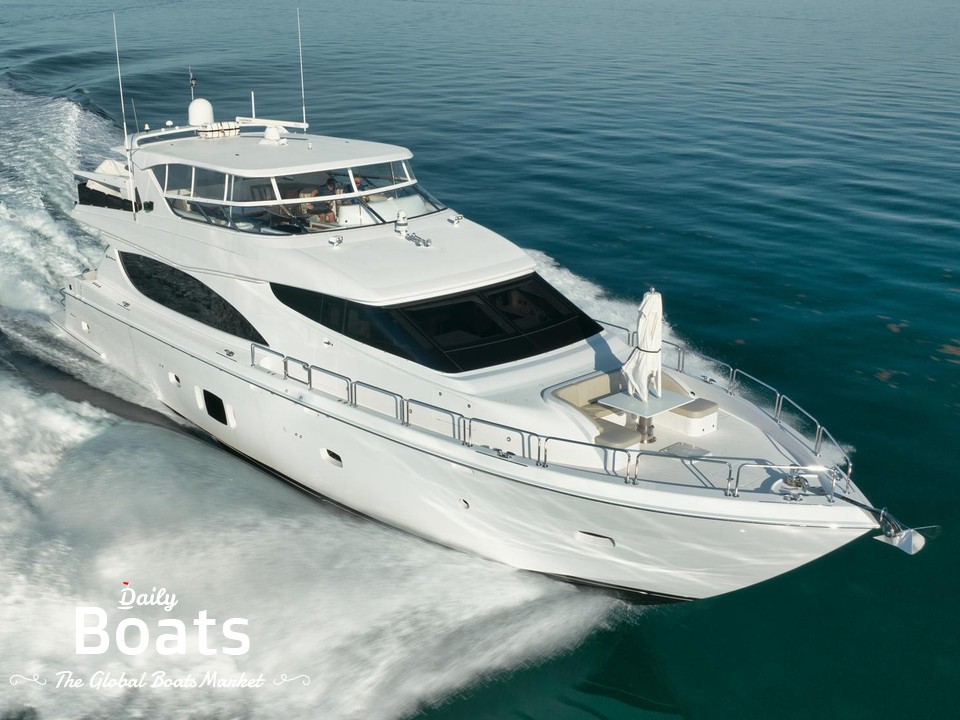 2015 Hatteras 80 Motor Yacht for sale. View price, photos and Buy 2015 ...
