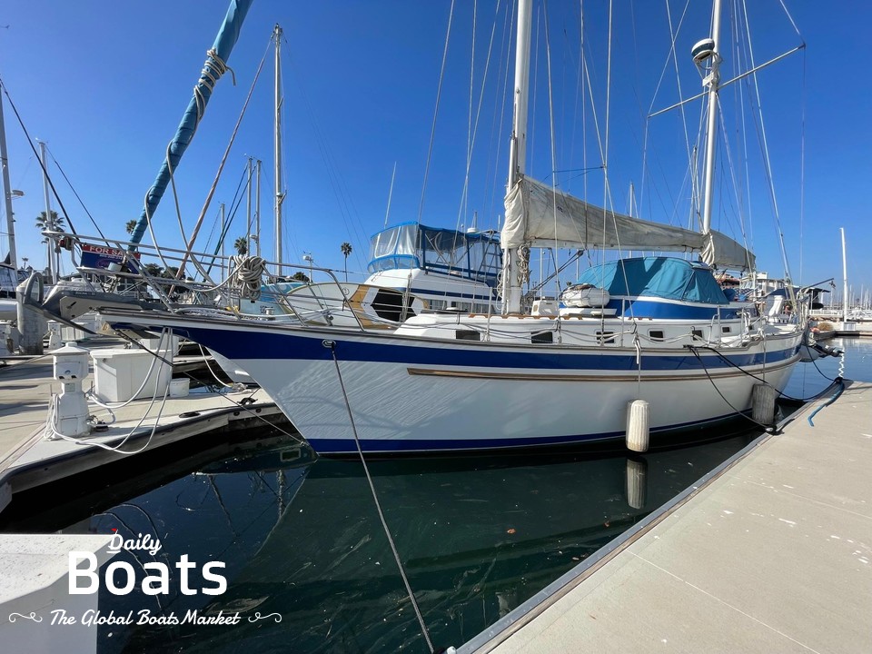 Endeavour 43 center cockpit for sale - Daily Boats