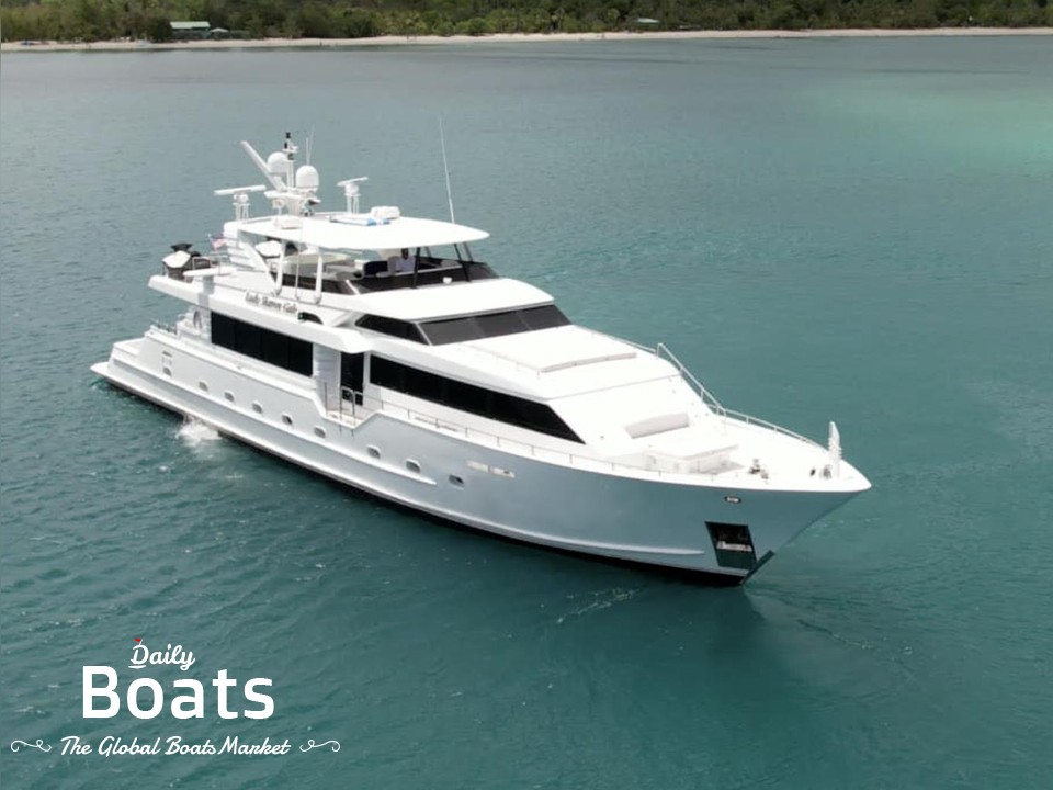 1999 Broward 112 Cpmy for sale. View price, photos and Buy 1999 Broward ...