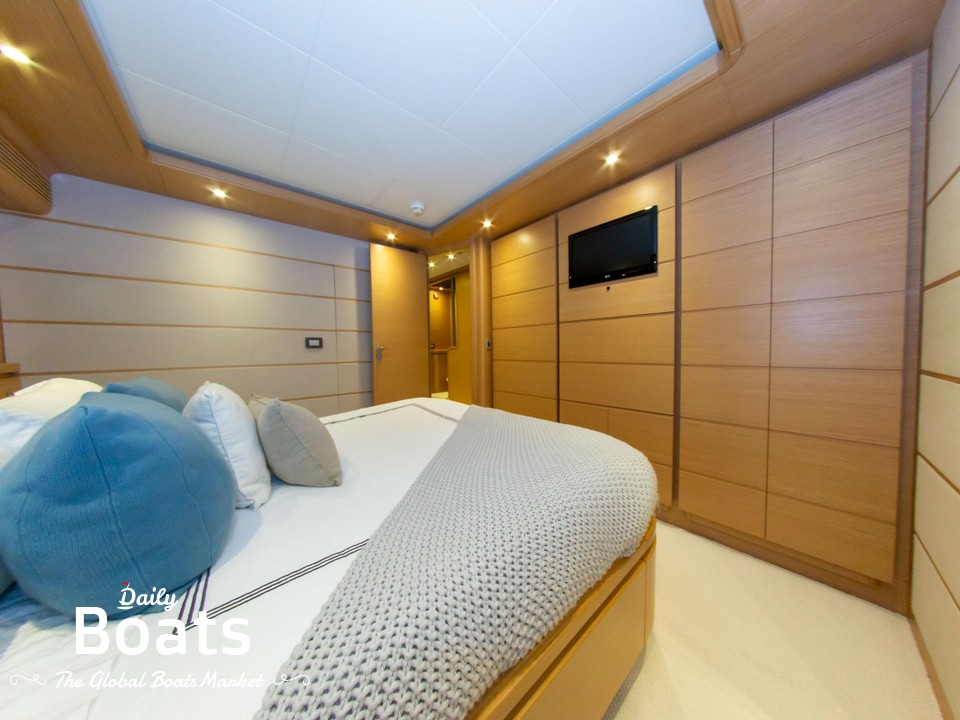 2011 Custom Line 97 for sale. View price, photos and Buy 2011 Custom ...