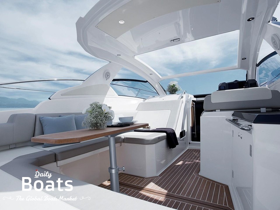 2020 Azimut Atlantis 34 for sale. View price, photos and Buy 2020 ...