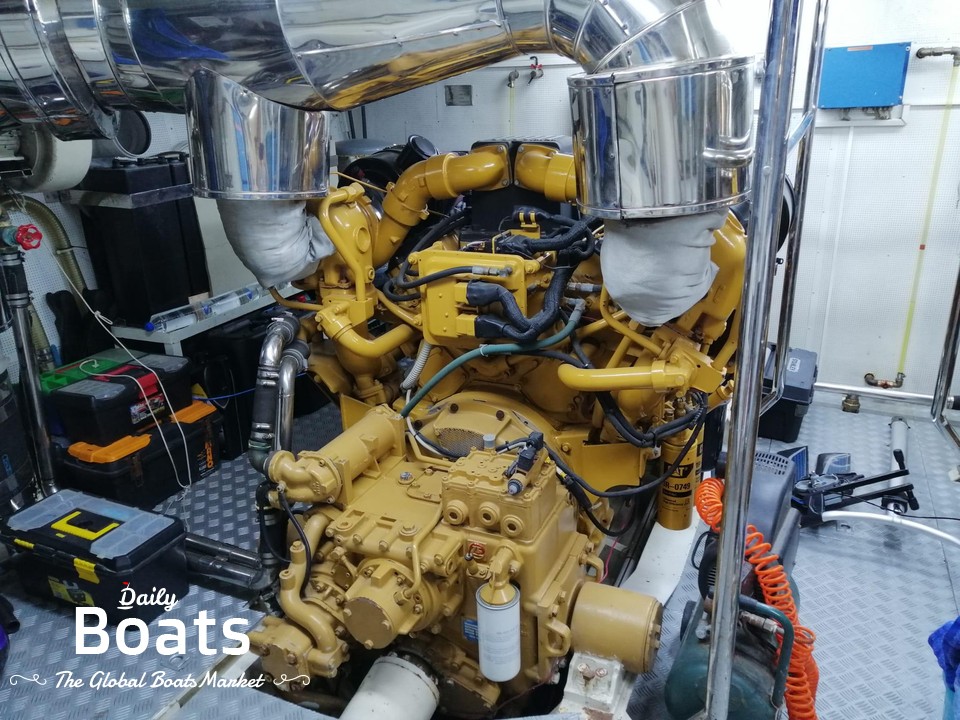 2004 Custom Line Motor Yacht for sale. View price, photos and Buy 2004 ...