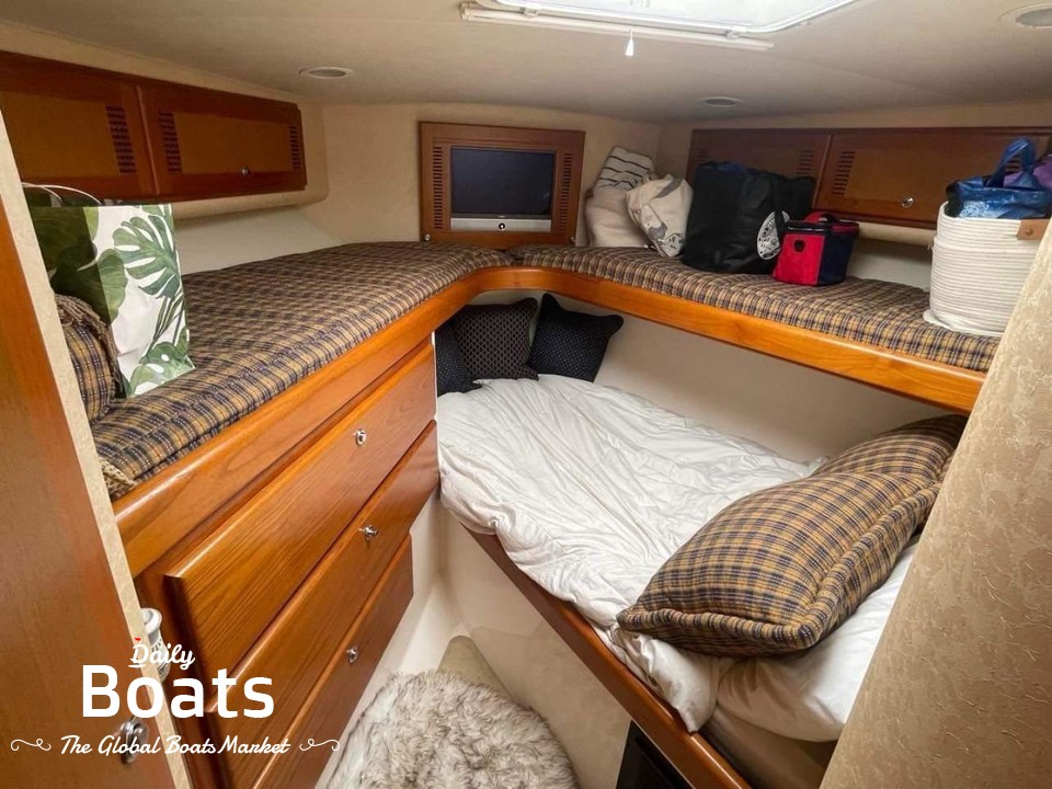 2007 Cabo 43 Convertible for sale. View price, photos and Buy 2007 Cabo ...