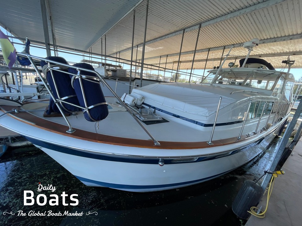 1973 Chris-Craft 45 Commander for sale. View price, photos and Buy 1973 ...